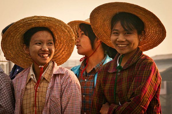 Character Traits of The Burmese - Myanmar Tours