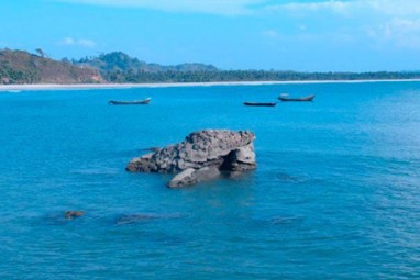 Chaung Tha Beach - Myanmar Tours