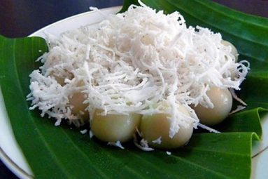 Myanmar Water Festival (Thingyan) | Burmese New Year 2021 - Myanmar Tours